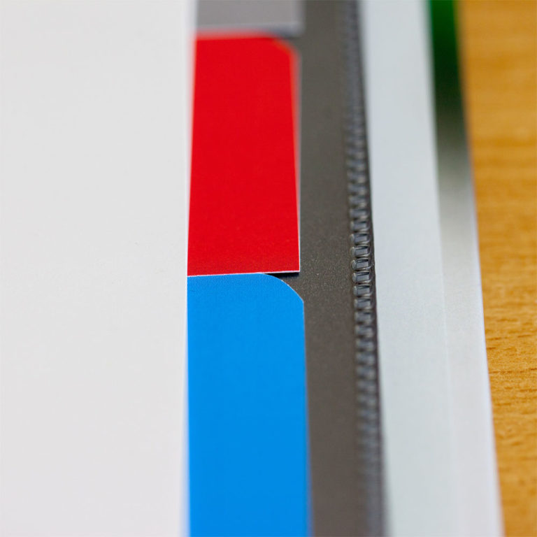 Register bedrucken lassen | Werbemittel | ORTMANNS Gruppe